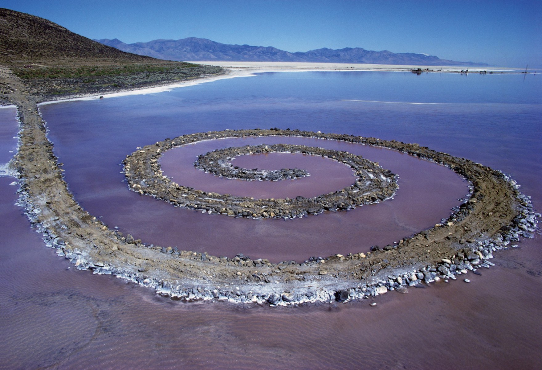 Photology – Art is in the Air